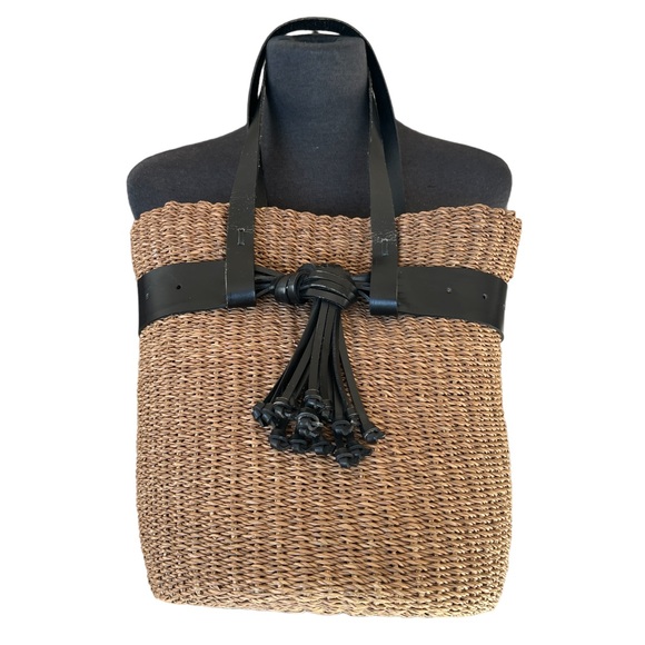 Vintage | Bags | Vintage Straw Bucket Bag Leather Trim Tassle Zip Top ...
